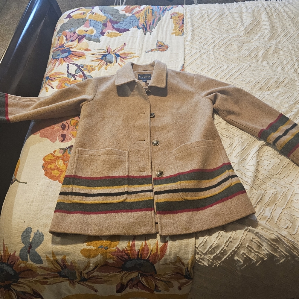 Beautiful Pendleton Wool Blend Coat. - Gem